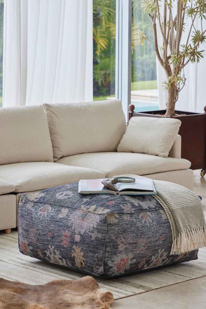 Puff Cuadrado Charcoal – ZONA E HOME